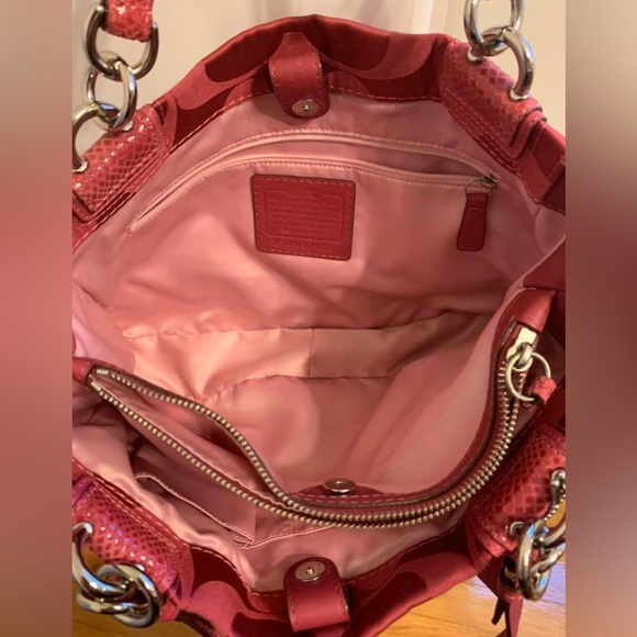 Coach | Bags | Authentic Coach Op Art Pink Pocketbook | Poshmark